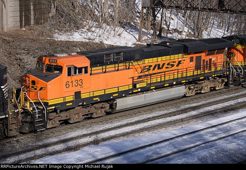 BNSF 6133